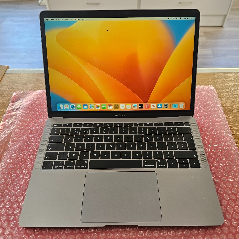 Pre owned Apple MacBook Air 8 2 2019 Own4Less Pre owned Apple MacBook Air 8 2 2019 Own4Less